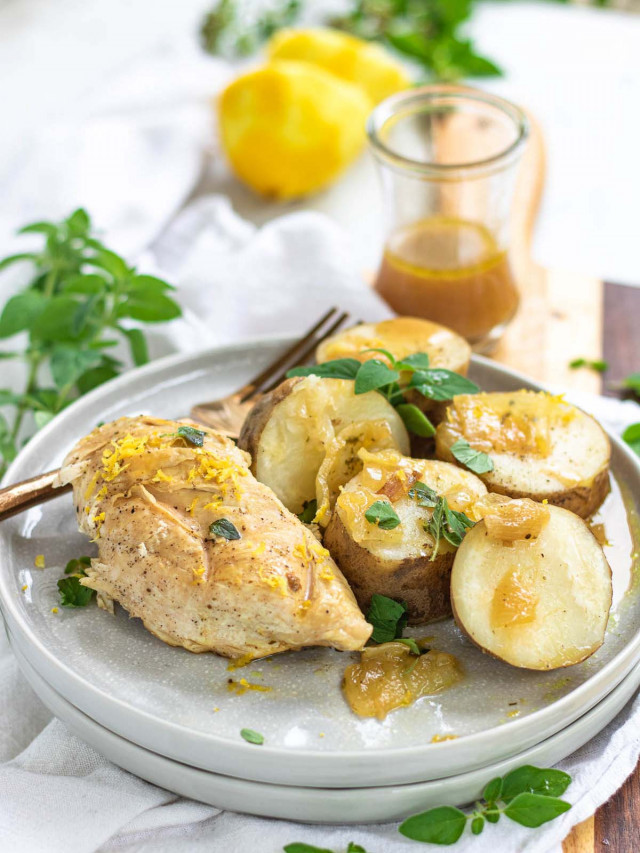 How to Make Chicken and Potatoes in an Instant Pot - Piper Cooks