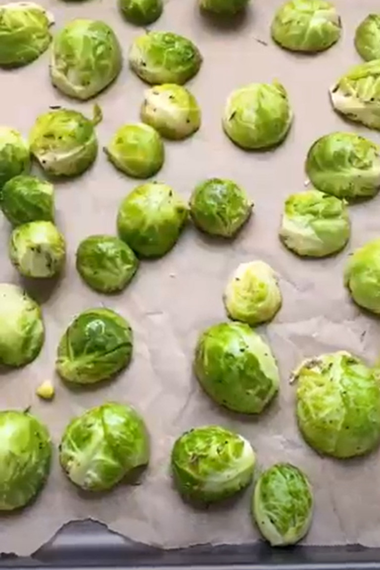 Easy Brown Sugar Brussels Sprouts Recipe - Piper Cooks