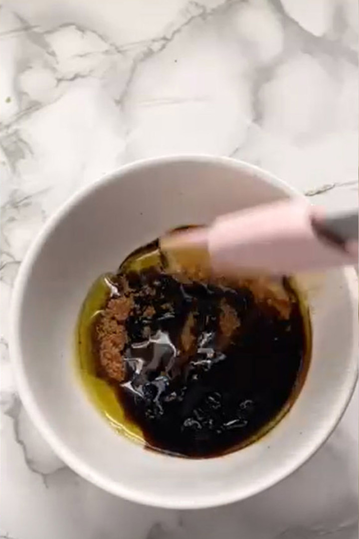 Easy Brown Sugar Brussels Sprouts Recipe - Piper Cooks