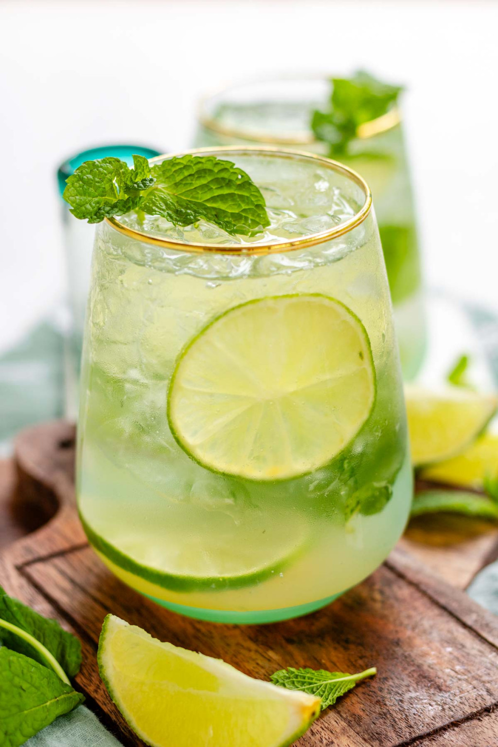 Classic Mojito Recipe - Piper Cooks