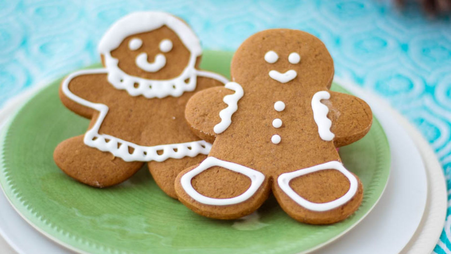 Gingerbread Recipes Perfect for Fall - Piper Cooks