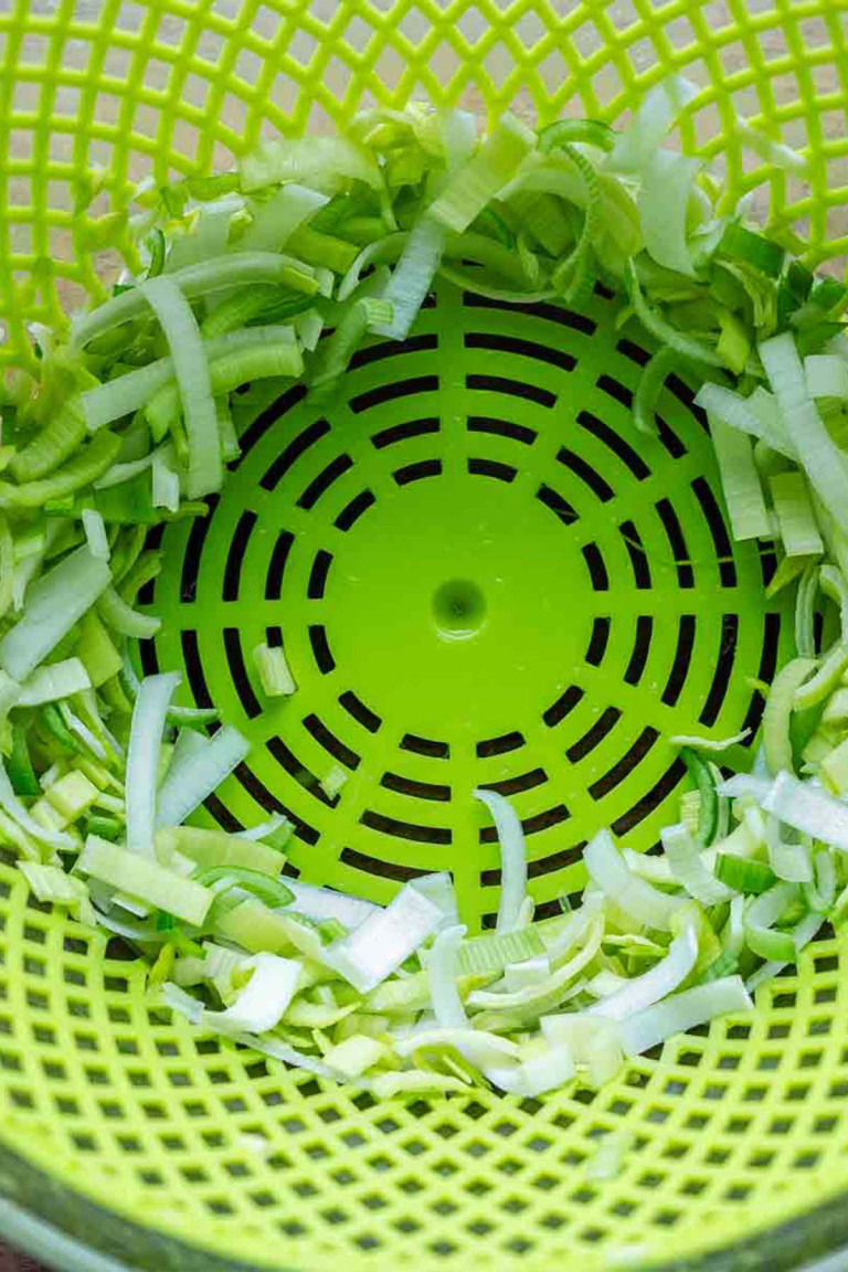 Easy Sautéed Buttered Leeks - Piper Cooks