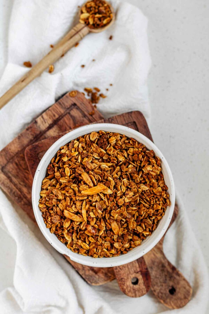Gingerbread Granola Recipe - Piper Cooks